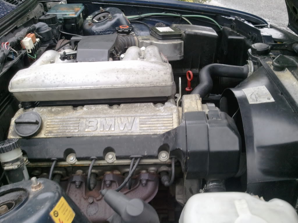 File:M40Engine.jpg - E30 Zone Wiki