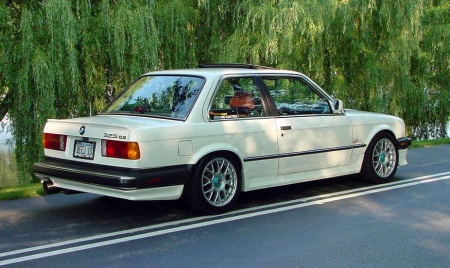 325e - E30 Zone Wiki