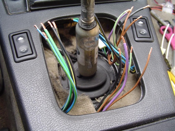 Retrofitting E36 Window Switches - E30 Zone Wiki